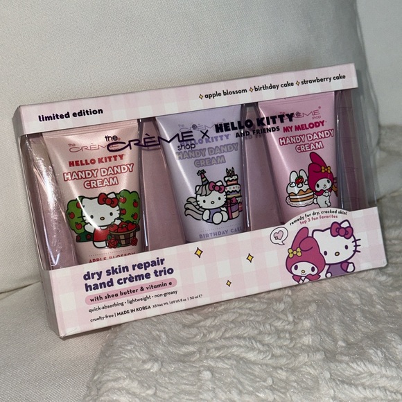 Hello Kitty | Bath & Body | The Creme Shop X Hello Kitty Friends Dry ...
